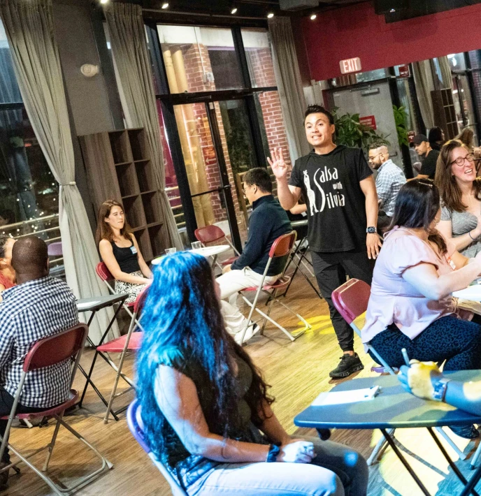SPEED DATING: Meet singles in a fun way - Salsa with Silvia